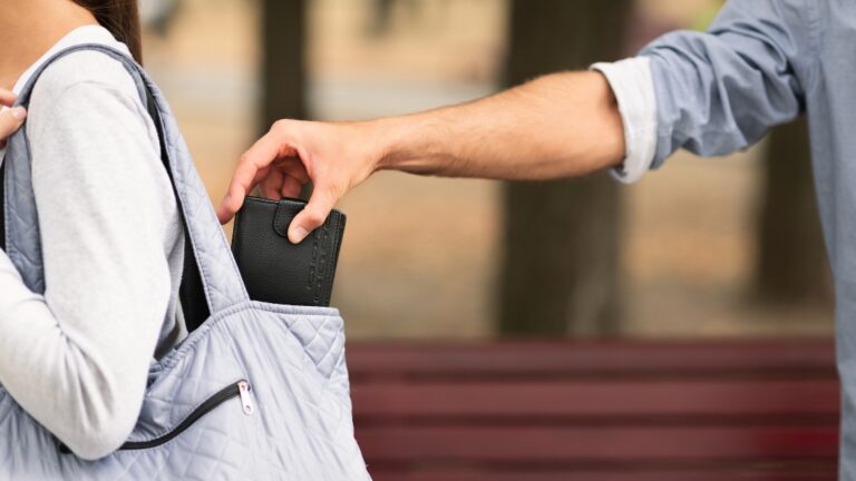 Iceland Faces Pickpocket Surge: How to Stay Safe